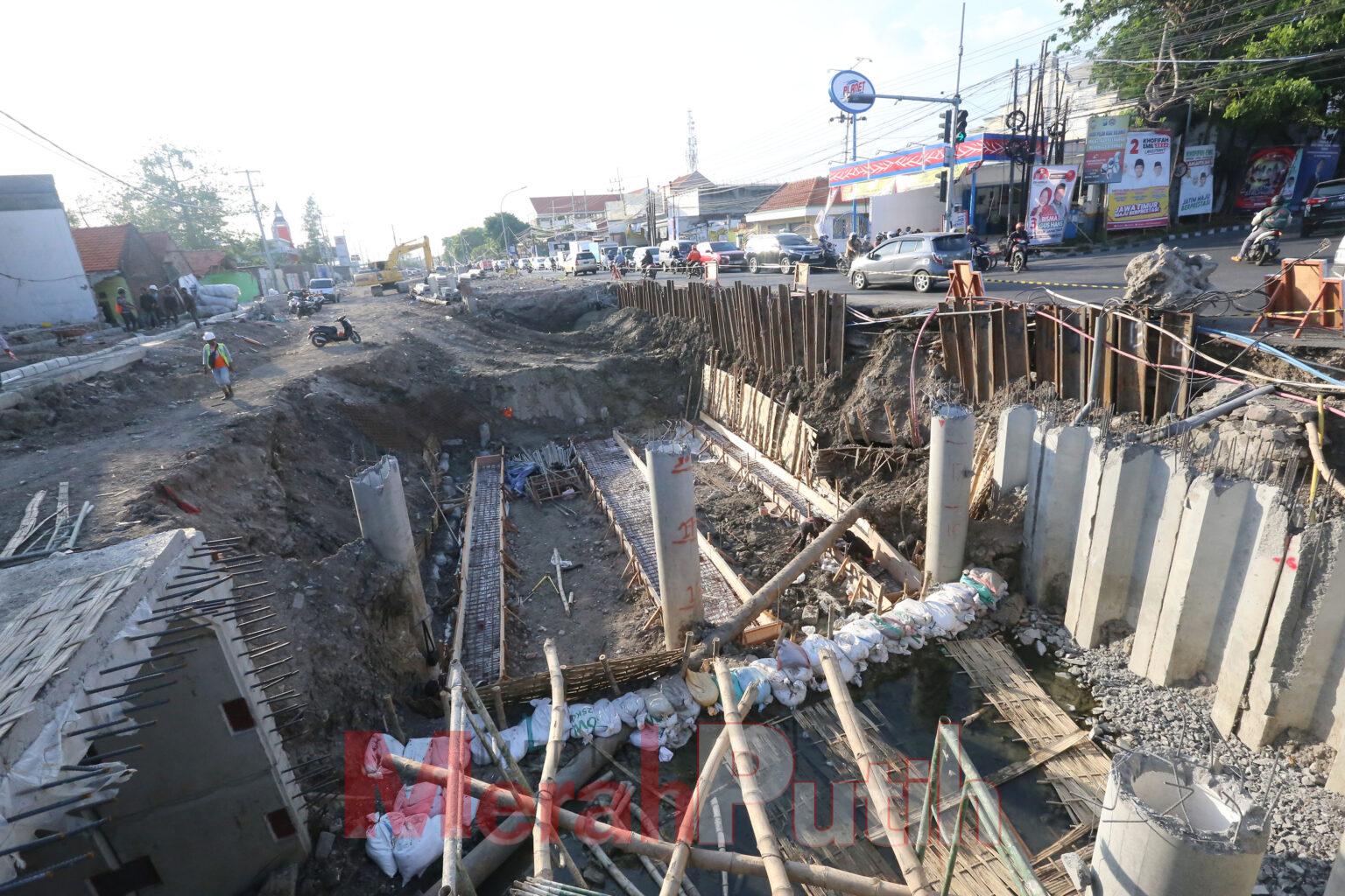 Proyek Jalan Menganti Wiyung - Babatan Unesa Ditarget Rampung Desember ...